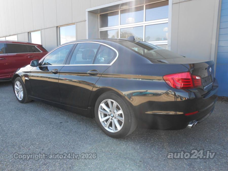 Black BMW 5 Series 2011 in Viljandi, with an engine capacity of 2.00 L and mileage of 205 thousand km for 8990 €, photo 22 on AUTOMOTO.COM.LV