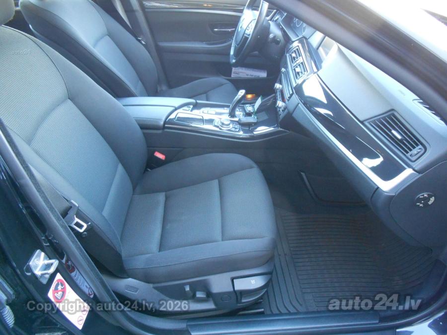Melns BMW 5 Series 2011 Viljandi, ar dzinēja tilpumu 2.00 L un nobraukumu 205 tūkst. km par 8990 €, foto 11 vietnē AUTOMOTO.COM.LV