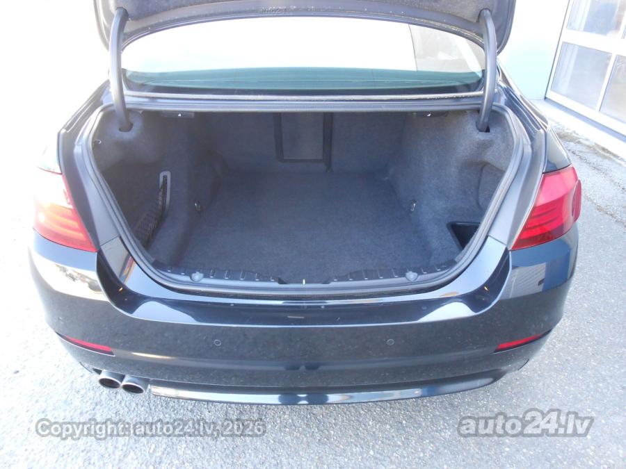 Melns BMW 5 Series 2011 Viljandi, ar dzinēja tilpumu 2.00 L un nobraukumu 205 tūkst. km par 8990 €, foto 17 vietnē AUTOMOTO.COM.LV
