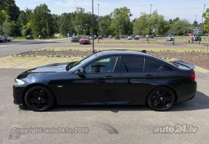 Black BMW 5 Series 2011 in Tallinn, with an engine capacity of 3.00 L and mileage of 287 thousand km for 11500 €, photo 9 on AUTOMOTO.COM.LV
