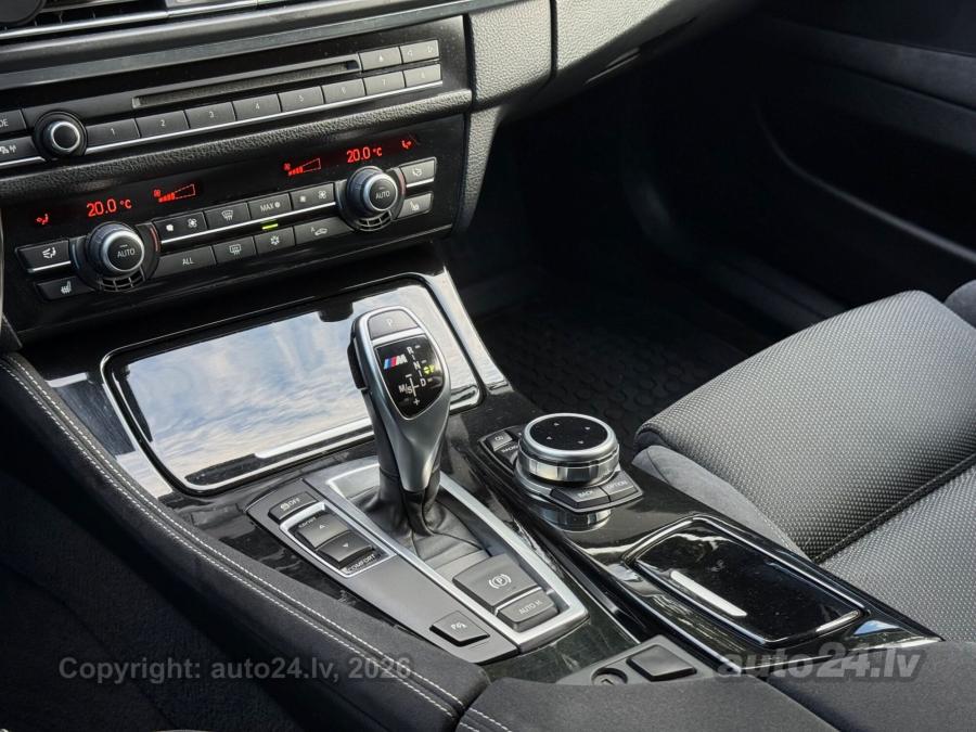 Black BMW 5 Series 2011 in Tallinn, with an engine capacity of 3.00 L and mileage of 287 thousand km for 11500 €, photo 14 on AUTOMOTO.COM.LV