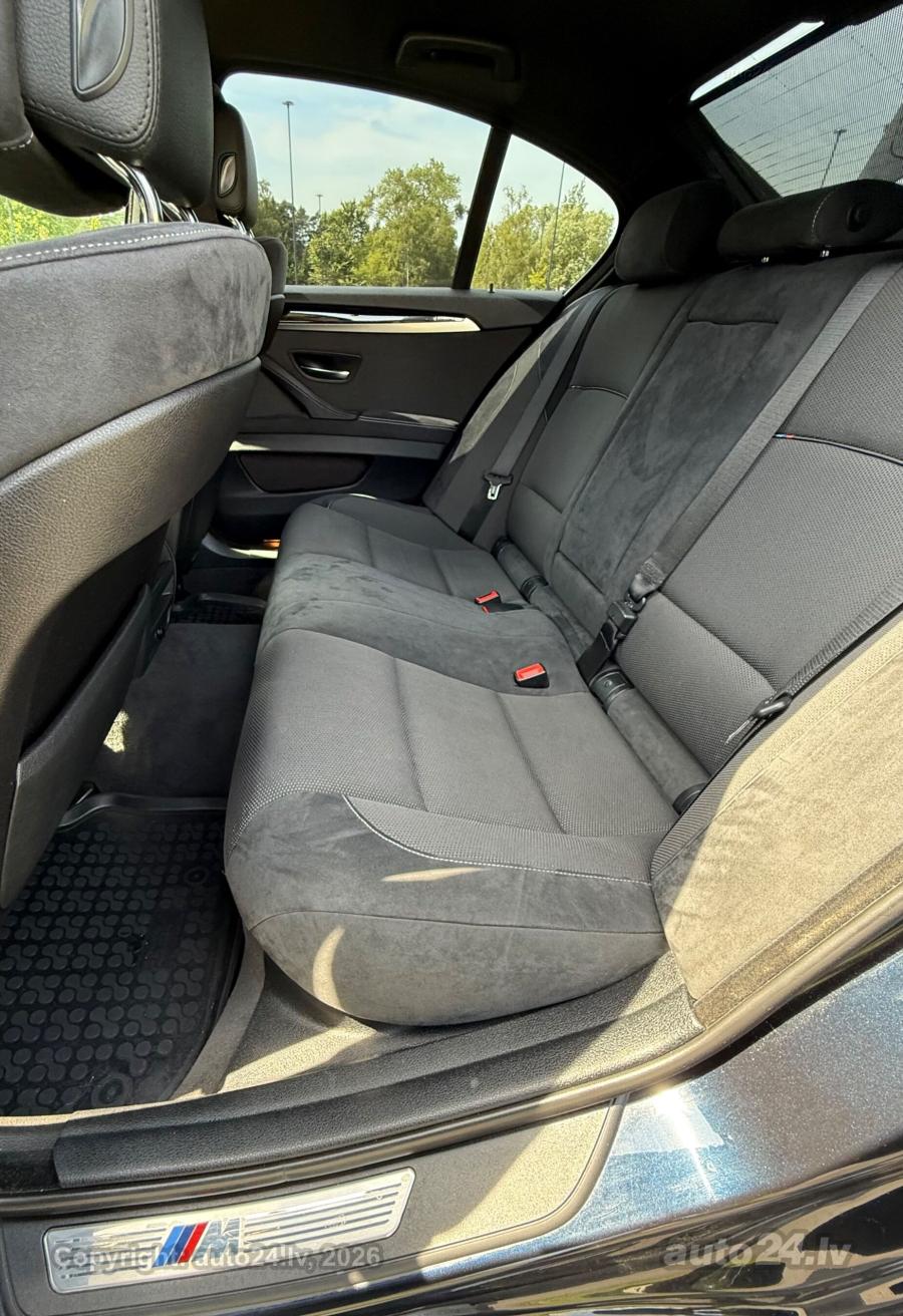 Black BMW 5 Series 2011 in Tallinn, with an engine capacity of 3.00 L and mileage of 287 thousand km for 11500 €, photo 18 on AUTOMOTO.COM.LV