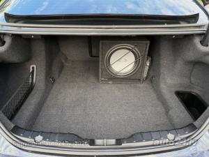 Black BMW 5 Series 2011 in Tallinn, with an engine capacity of 3.00 L and mileage of 287 thousand km for 11500 €, photo 21 on AUTOMOTO.COM.LV