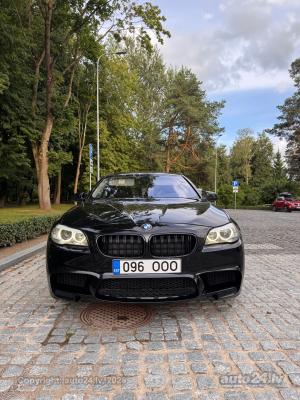 Black BMW 5 Series 2011 in Sillamae, with an engine capacity of 3.00 L and mileage of 334 thousand km for 12500 €, photo 6 on AUTOMOTO.COM.LV