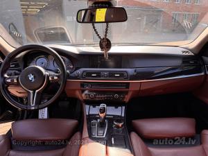 Black BMW 5 Series 2011 in Sillamae, with an engine capacity of 3.00 L and mileage of 334 thousand km for 12500 €, photo 11 on AUTOMOTO.COM.LV