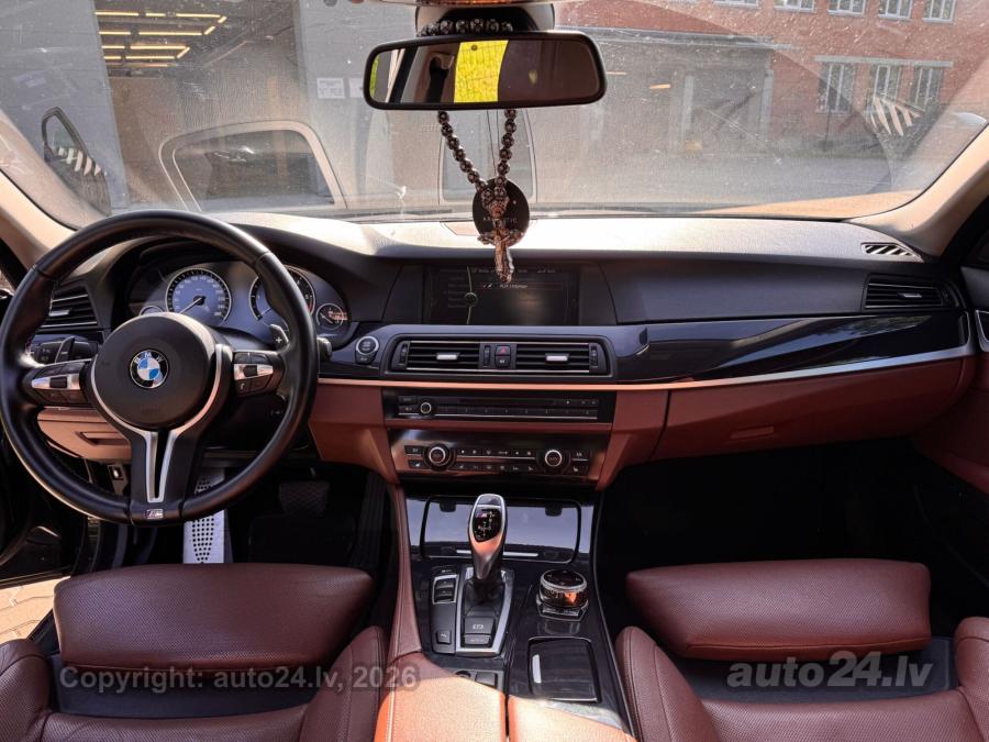 Black BMW 5 Series 2011 in Sillamae, with an engine capacity of 3.00 L and mileage of 334 thousand km for 12500 €, photo 11 on AUTOMOTO.COM.LV