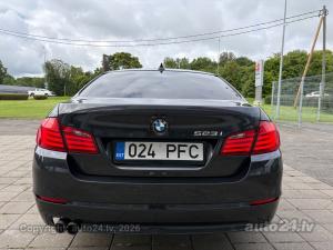 Black BMW 5 Series 2011 in Johvi, with an engine capacity of 3.00 L and mileage of 201 thousand km for 9900 €, photo 7 on AUTOMOTO.COM.LV