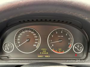 Black BMW 5 Series 2011 in Johvi, with an engine capacity of 3.00 L and mileage of 201 thousand km for 9900 €, photo 22 on AUTOMOTO.COM.LV
