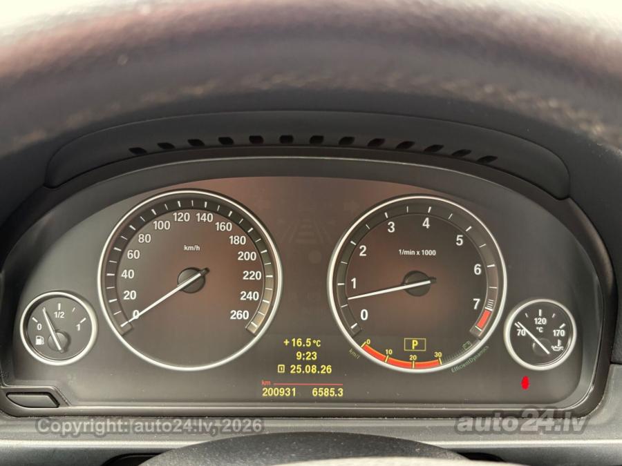 Black BMW 5 Series 2011 in Johvi, with an engine capacity of 3.00 L and mileage of 201 thousand km for 9900 €, photo 22 on AUTOMOTO.COM.LV