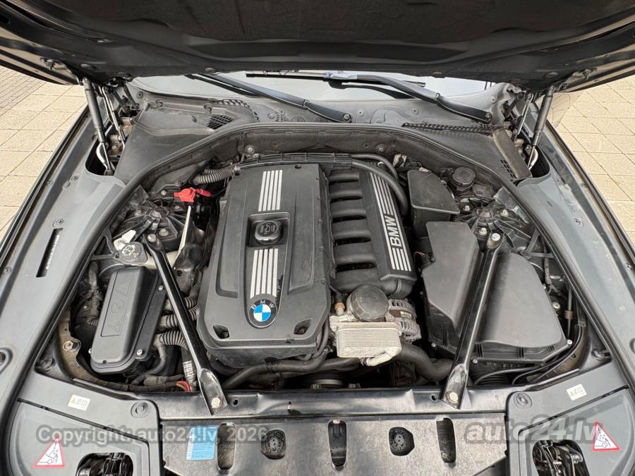 Black BMW 5 Series 2011 in Johvi, with an engine capacity of 3.00 L and mileage of 201 thousand km for 9900 €, photo 29 on AUTOMOTO.COM.LV