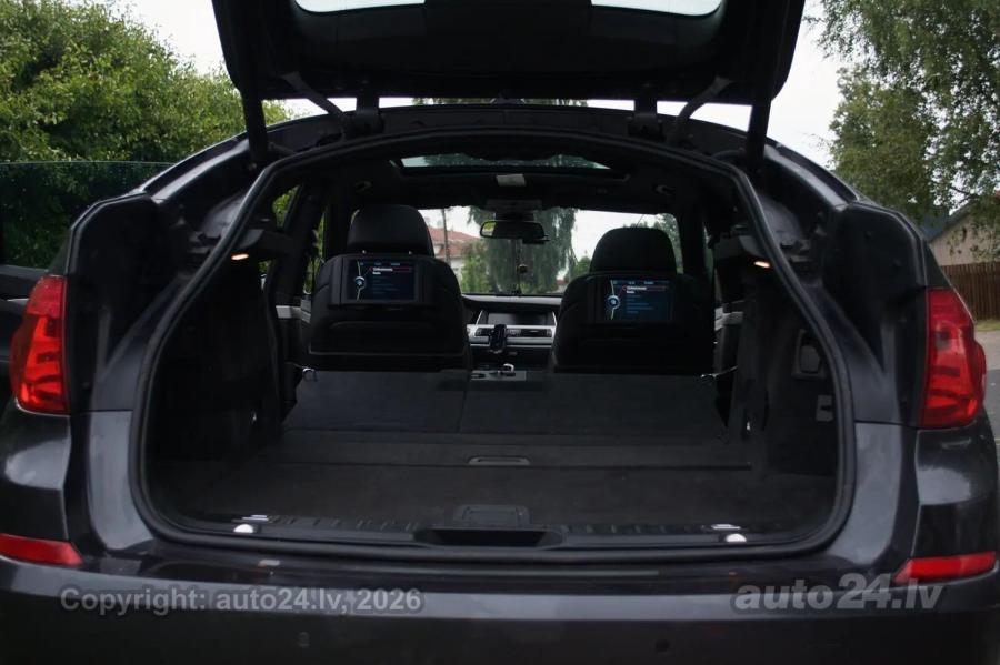 Melns BMW 5 Series 2011 Tallina, ar dzinēja tilpumu 3.00 L un nobraukumu 310 tūkst. km par 10000 €, foto 8 vietnē AUTOMOTO.COM.LV
