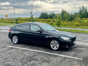 Black BMW 5 Series 2011 in Tallinn, with an engine capacity of 3.00 L and mileage of 0 thousand km for 8499 €, photo 4 on AUTOMOTO.COM.LV