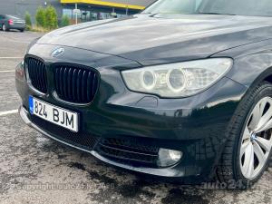 Black BMW 5 Series 2011 in Tallinn, with an engine capacity of 3.00 L and mileage of 0 thousand km for 8499 €, photo 11 on AUTOMOTO.COM.LV