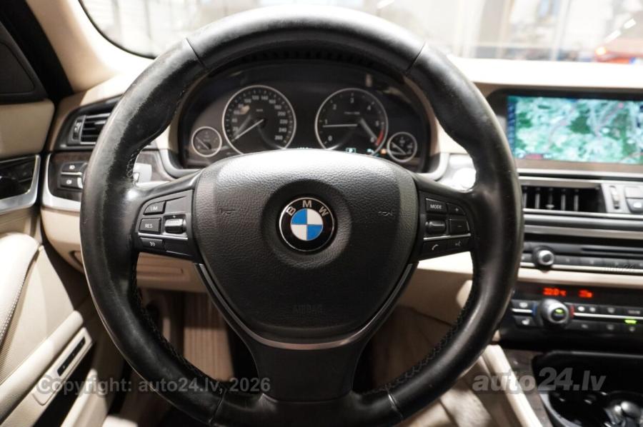 Black BMW 5 Series 2012 in Tallinn, with an engine capacity of 2.00 L and mileage of 223 thousand km for 9500 €, photo 20 on AUTOMOTO.COM.LV
