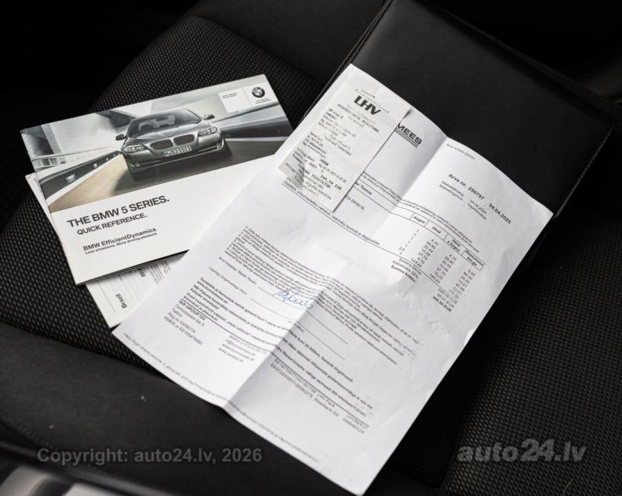 Melns BMW 5 Series 2012 Tallina, ar dzinēja tilpumu 2.00 L un nobraukumu 99 tūkst. km par 14999 €, foto 25 vietnē AUTOMOTO.COM.LV