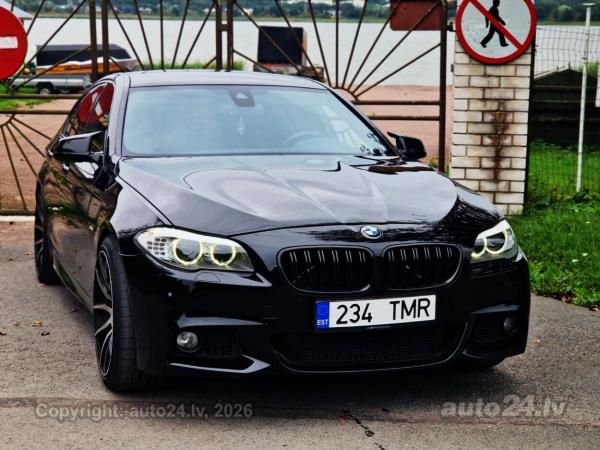 Melns BMW 5 Series 2012 Tallina, ar dzinēja tilpumu 3.00 L un nobraukumu 286 tūkst. km par 12500 €, foto 7 vietnē AUTOMOTO.COM.LV