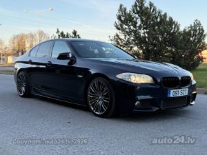 Melns BMW 5 Series 2012 Tartu, ar dzinēja tilpumu 3.00 L un nobraukumu 265 tūkst. km par 14200 €, foto 3 vietnē AUTOMOTO.COM.LV