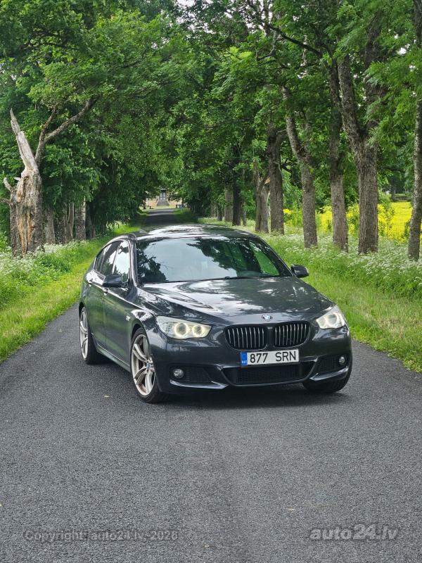 Melns BMW 5 Series 2012 Tallina, ar dzinēja tilpumu 3.00 L un nobraukumu 250 tūkst. km par 9500 €, foto 1 vietnē AUTOMOTO.COM.LV