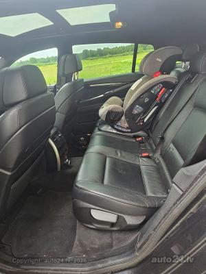 Black BMW 5 Series 2012 in Tallinn, with an engine capacity of 3.00 L and mileage of 250 thousand km for 9500 €, photo 8 on AUTOMOTO.COM.LV