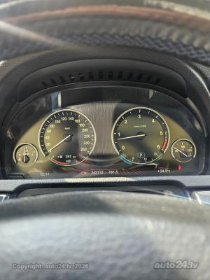 Black BMW 5 Series 2012 in Tallinn, with an engine capacity of 3.00 L and mileage of 250 thousand km for 9500 €, photo 9 on AUTOMOTO.COM.LV