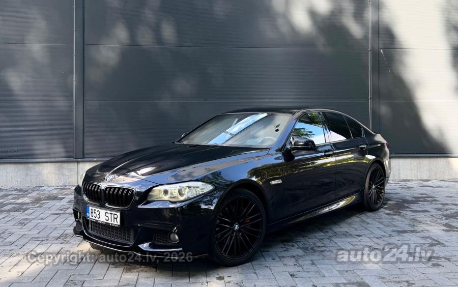 Melns BMW 5 Series 2012 Tartu, ar dzinēja tilpumu 3.00 L un nobraukumu 270 tūkst. km par 10900 €, foto 4 vietnē AUTOMOTO.COM.LV