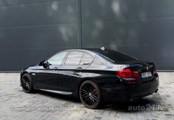 Black BMW 5 Series 2012 in Tartu, with an engine capacity of 3.00 L and mileage of 270 thousand km for 10900 €, photo 5 on AUTOMOTO.COM.LV