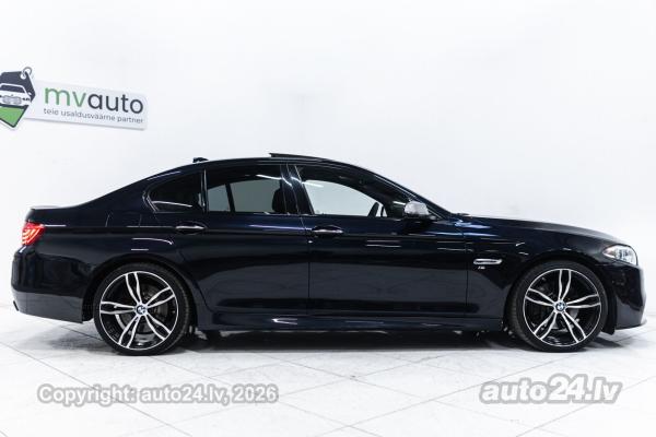 Melns BMW 5 Series 2013 Tallina, ar dzinēja tilpumu 3.00 L un nobraukumu 357 tūkst. km par 12500 €, foto 9 vietnē AUTOMOTO.COM.LV