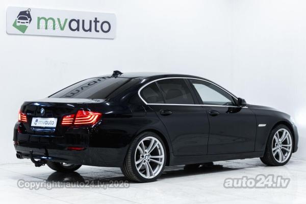Black BMW 5 Series 2014 in Tallinn, with an engine capacity of 2.00 L and mileage of 254 thousand km for 10990 €, photo 2 on AUTOMOTO.COM.LV