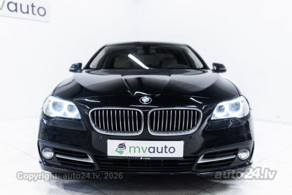 Black BMW 5 Series 2014 in Tallinn, with an engine capacity of 2.00 L and mileage of 254 thousand km for 10990 €, photo 4 on AUTOMOTO.COM.LV