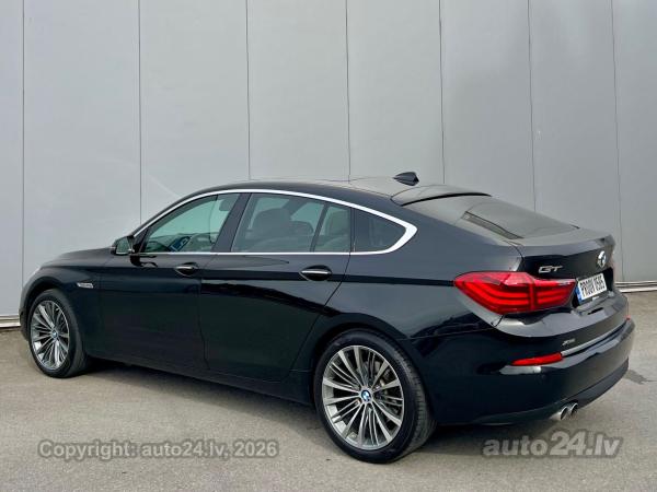 Black BMW 5 Series 2014 in Tallinn, with an engine capacity of 3.00 L and mileage of 0 thousand km for 15499 €, photo 3 on AUTOMOTO.COM.LV