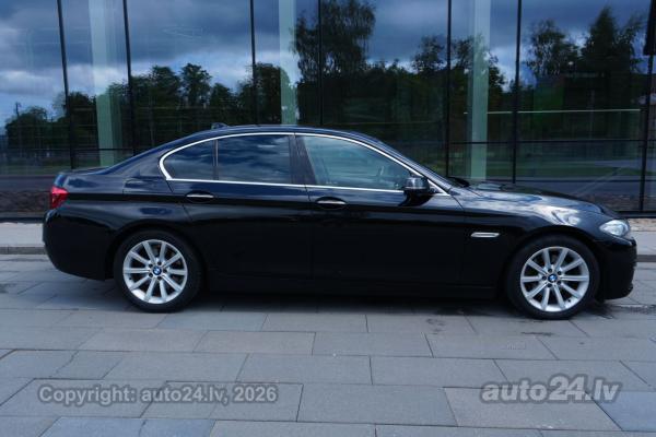 Melns BMW 5 Series 2014 Rīga, ar dzinēja tilpumu 2.00 L un nobraukumu 275 tūkst. km par 11490 €, foto 2 vietnē AUTOMOTO.COM.LV