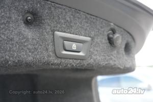 Black BMW 5 Series 2014 in Riga, with an engine capacity of 2.00 L and mileage of 275 thousand km for 11490 €, photo 14 on AUTOMOTO.COM.LV