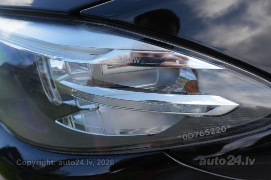 Black BMW 5 Series 2014 in Riga, with an engine capacity of 2.00 L and mileage of 275 thousand km for 11490 €, photo 15 on AUTOMOTO.COM.LV