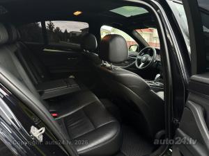 Black BMW 5 Series 2014 in Tallinn, with an engine capacity of 3.00 L and mileage of 311 thousand km for 13500 €, photo 13 on AUTOMOTO.COM.LV