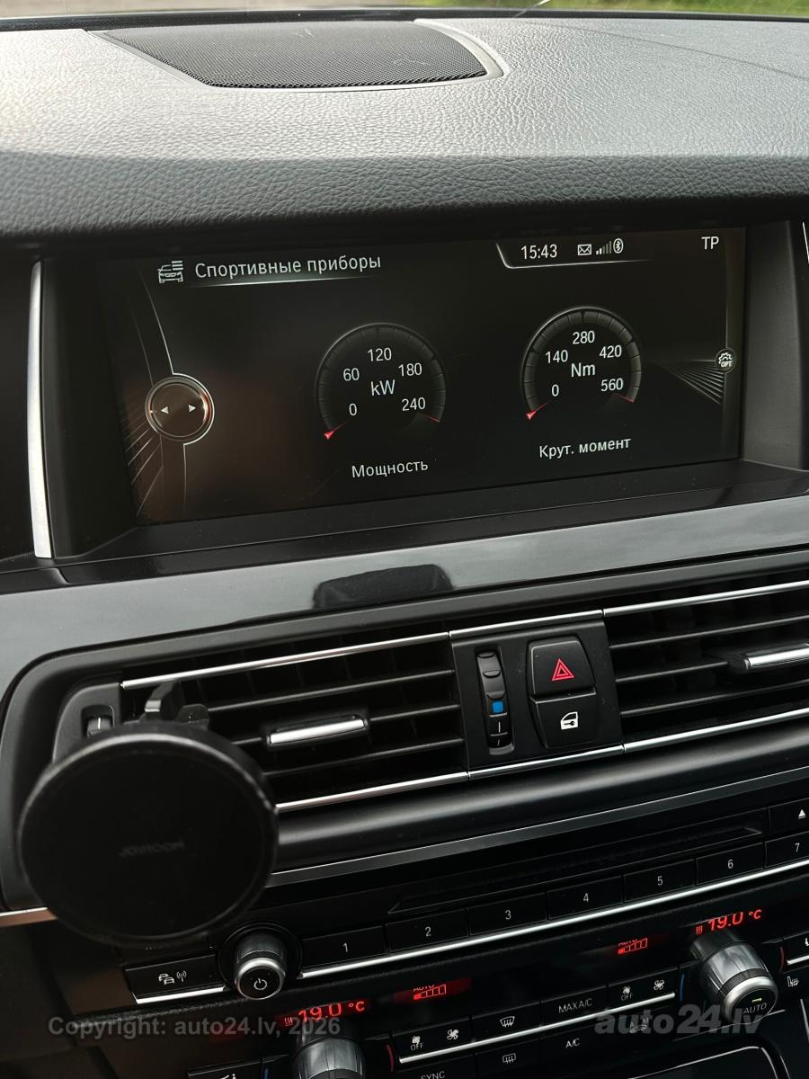 Black BMW 5 Series 2014 in Tallinn, with an engine capacity of 3.00 L and mileage of 311 thousand km for 13500 €, photo 20 on AUTOMOTO.COM.LV