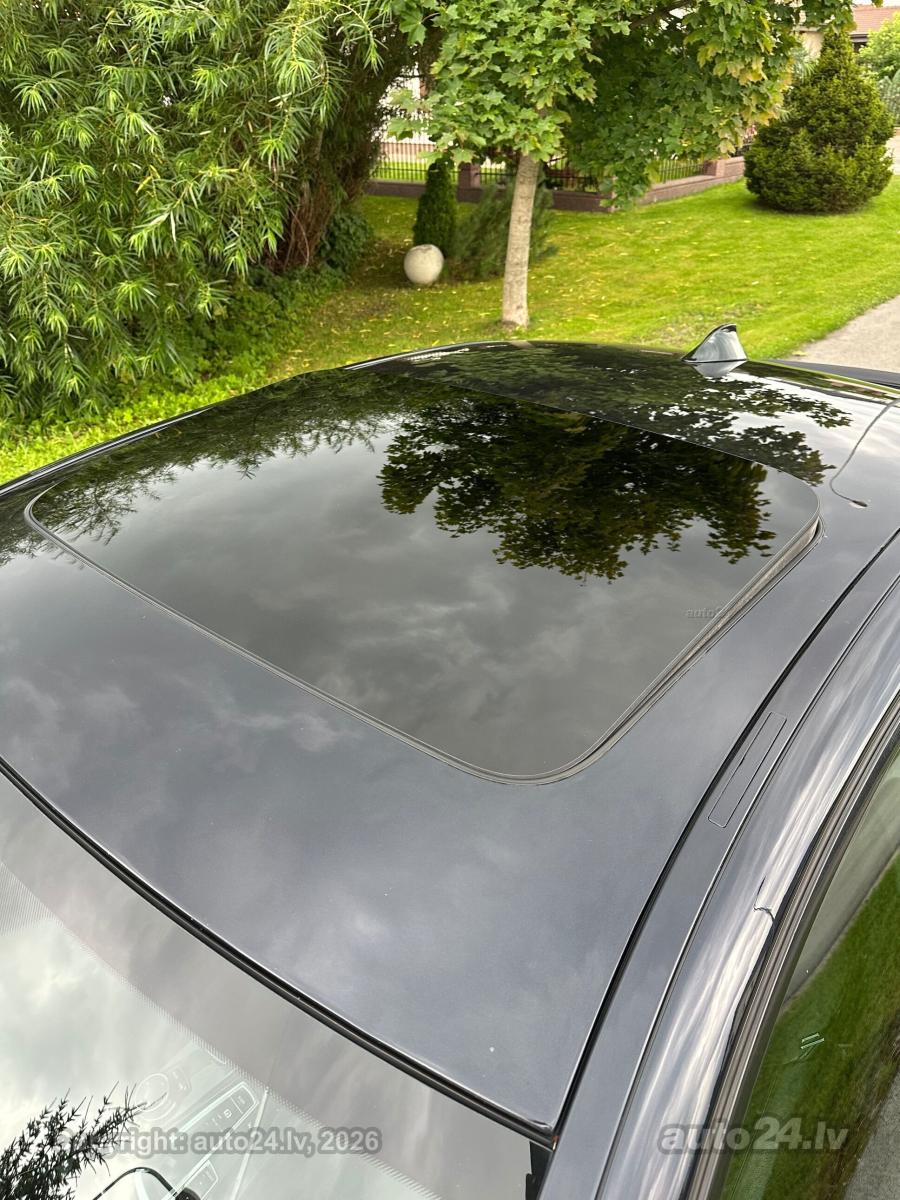 Black BMW 5 Series 2014 in Tallinn, with an engine capacity of 3.00 L and mileage of 311 thousand km for 13500 €, photo 28 on AUTOMOTO.COM.LV