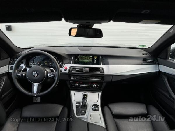 Black BMW 5 Series 2014 in Tallinn, with an engine capacity of 3.00 L and mileage of 224 thousand km for 15699 €, photo 9 on AUTOMOTO.COM.LV