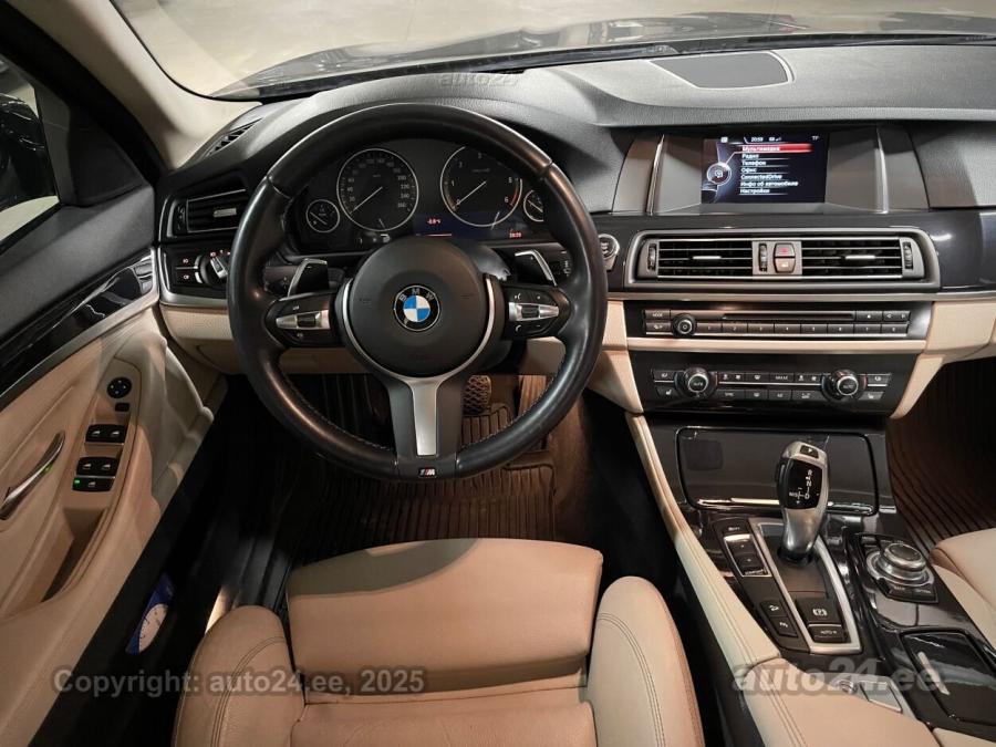 Black BMW 5 Series 2016 in Tallinn, with an engine capacity of 2.00 L and mileage of 279 thousand km for 13499 €, photo 12 on AUTOMOTO.COM.LV