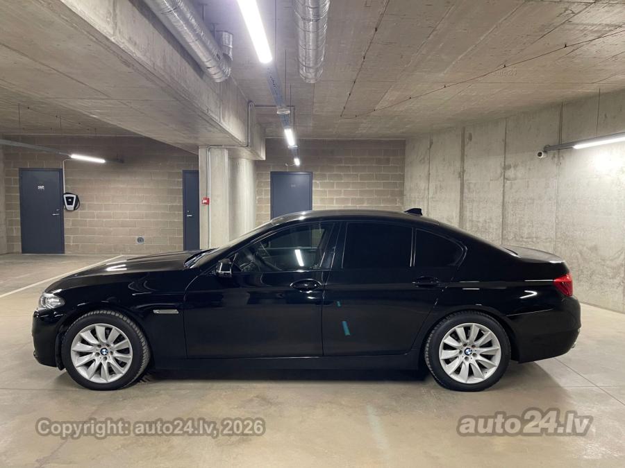 Melns BMW 5 Series 2016 Tallina, ar dzinēja tilpumu 2.00 L un nobraukumu 279 tūkst. km par 12900 €, foto 5 vietnē AUTOMOTO.COM.LV