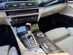 Melns BMW 5 Series 2016 Tallina, ar dzinēja tilpumu 2.00 L un nobraukumu 279 tūkst. km par 12900 €, foto 14 vietnē AUTOMOTO.COM.LV