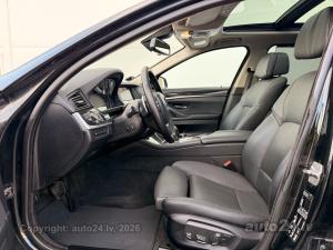 Melns BMW 5 Series 2016 Tallina, ar dzinēja tilpumu 3.00 L un nobraukumu 280 tūkst. km par 12790 €, foto 8 vietnē AUTOMOTO.COM.LV