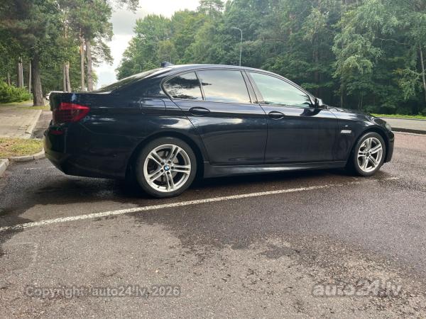Black BMW 5 Series 2016 in Tallinn, with an engine capacity of 2.00 L and mileage of 210 thousand km for 16000 €, photo 6 on AUTOMOTO.COM.LV