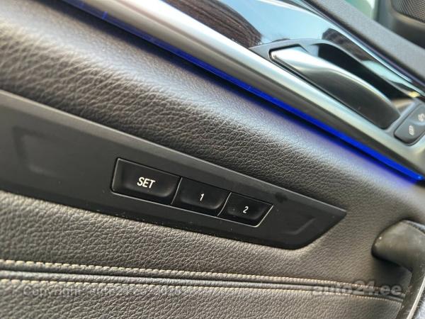 Melns BMW 5 Series 2017 Tallina, ar dzinēja tilpumu 3.00 L un nobraukumu 195 tūkst. km par 25990 €, foto 11 vietnē AUTOMOTO.COM.LV