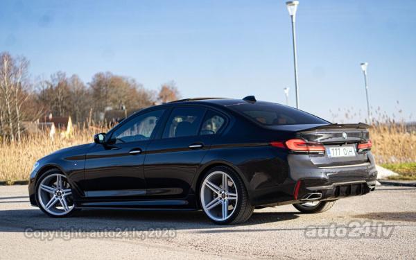 Black BMW 5 Series 2017 in Tallinn, with an engine capacity of 2.00 L and mileage of 215 thousand km for 27300 €, photo 8 on AUTOMOTO.COM.LV