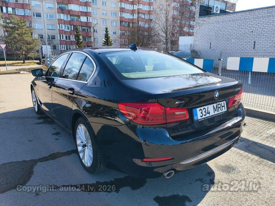 Melns BMW 5 Series 2017 Tallina, ar dzinēja tilpumu 2.00 L un nobraukumu 101 tūkst. km par 23000 €, foto 4 vietnē AUTOMOTO.COM.LV