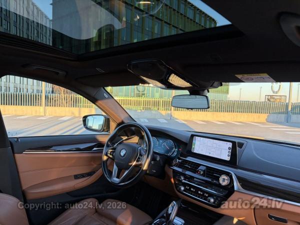 Melns BMW 5 Series 2017 Tallina, ar dzinēja tilpumu 2.00 L un nobraukumu 100 tūkst. km par 27200 €, foto 11 vietnē AUTOMOTO.COM.LV