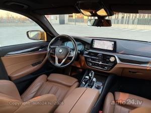 Black BMW 5 Series 2017 in Tallinn, with an engine capacity of 2.00 L and mileage of 100 thousand km for 27200 €, photo 14 on AUTOMOTO.COM.LV