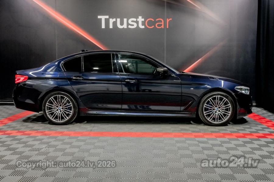 Melns BMW 5 Series 2017 Pērnava, ar dzinēja tilpumu 3.00 L un nobraukumu 187 tūkst. km par 27500 €, foto 9 vietnē AUTOMOTO.COM.LV