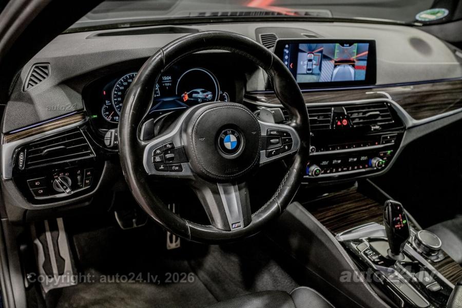 Melns BMW 5 Series 2017 Pērnava, ar dzinēja tilpumu 3.00 L un nobraukumu 187 tūkst. km par 27500 €, foto 23 vietnē AUTOMOTO.COM.LV
