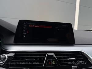 Black BMW 5 Series 2017 in Tallinn, with an engine capacity of 2.00 L and mileage of 150 thousand km for 18900 €, photo 23 on AUTOMOTO.COM.LV